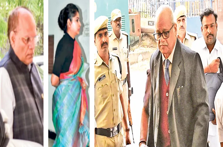 PC Ghosh grills Somesh, Smita